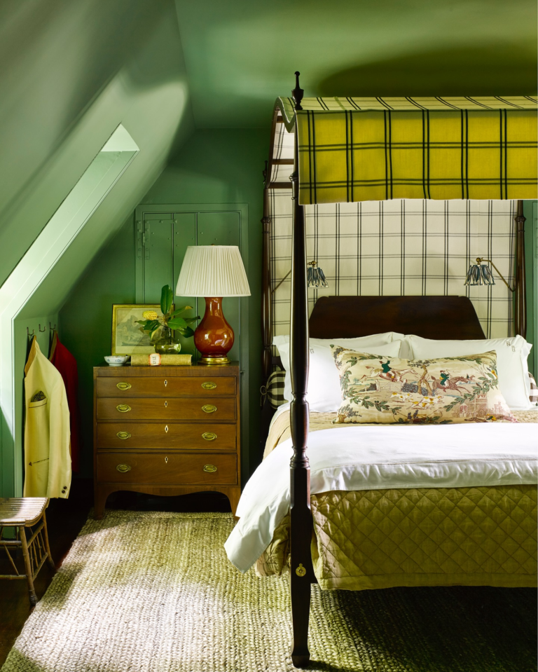 25 Forest-Themed Bedroom Ideas You Have to See to Believe » ComfyIdeas.com