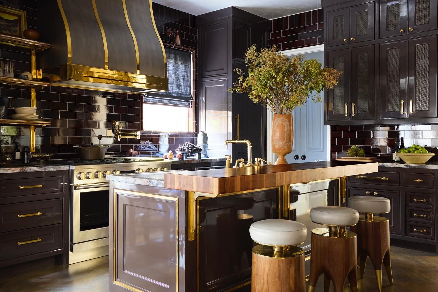 27 Black Countertops Kitchen Color Schemes » ComfyIdeas.com