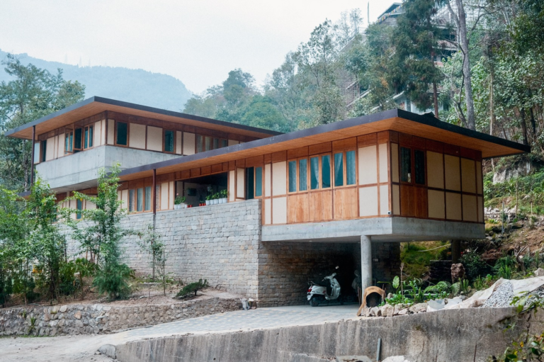 30 Forest House Ideas: Inspiration for Your Dream Home in the Woods ...